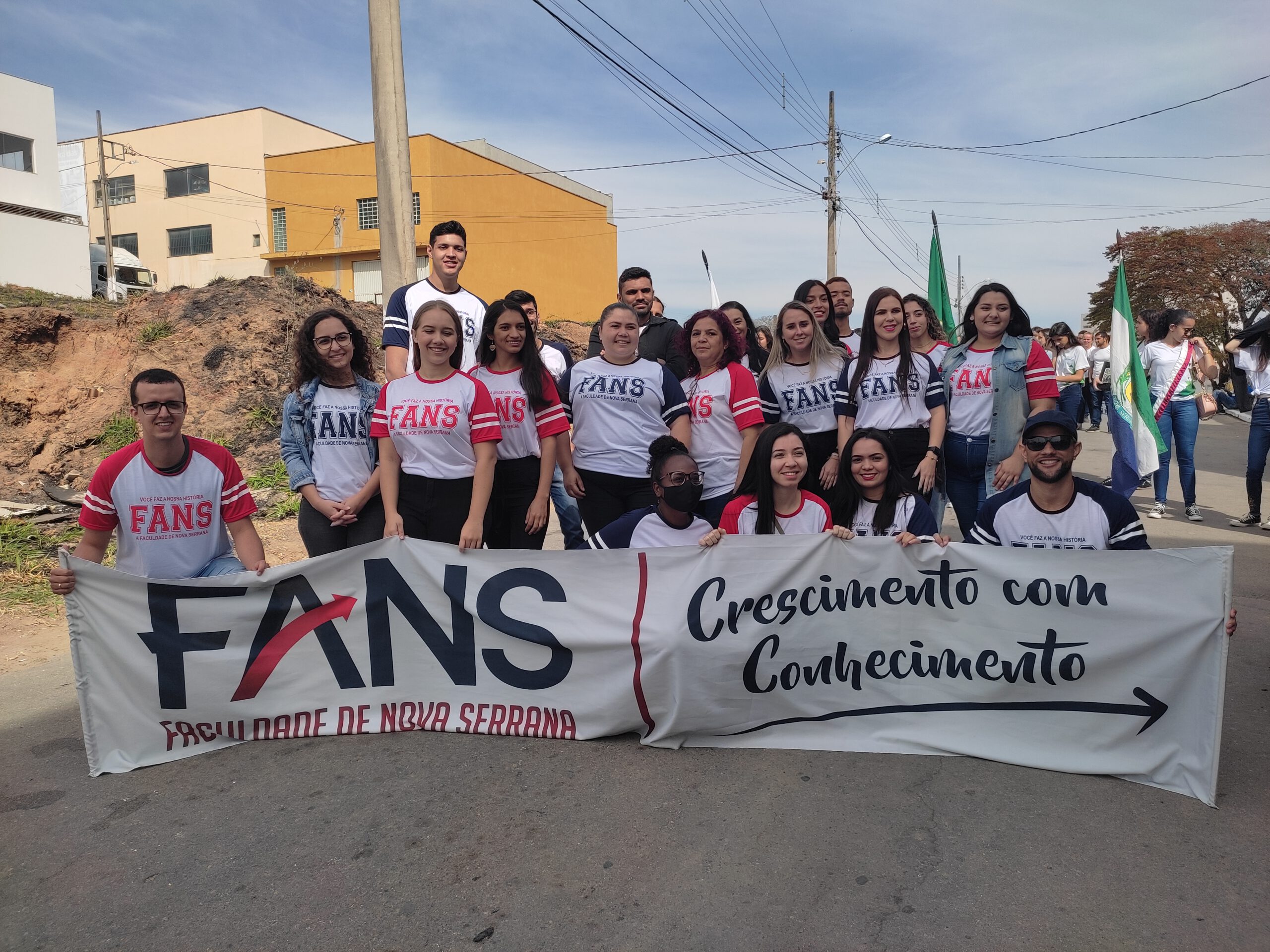 Desfile Cívico — FANS